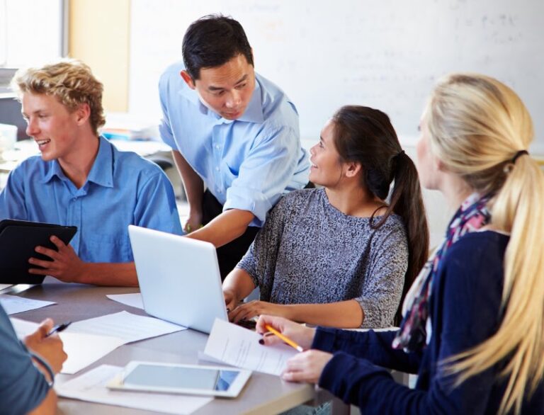 How to Run Group Activities in High School - Emmatheteachie